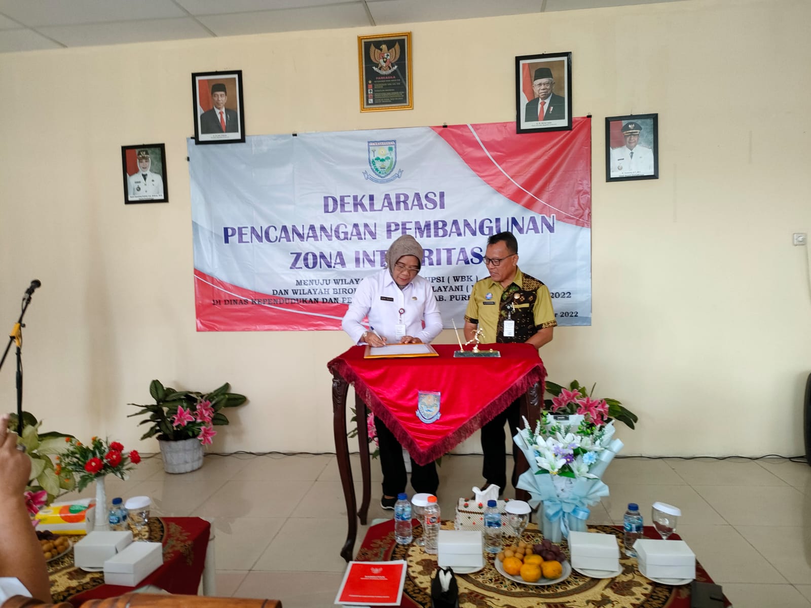 Sekda Apresiasi dan Dukung Penuh Deklarasi Pencanangan Pembangunan Zona ... Sekda Apresiasi dan Dukung Penuh Deklarasi Pencanangan Pembangunan Zona ...