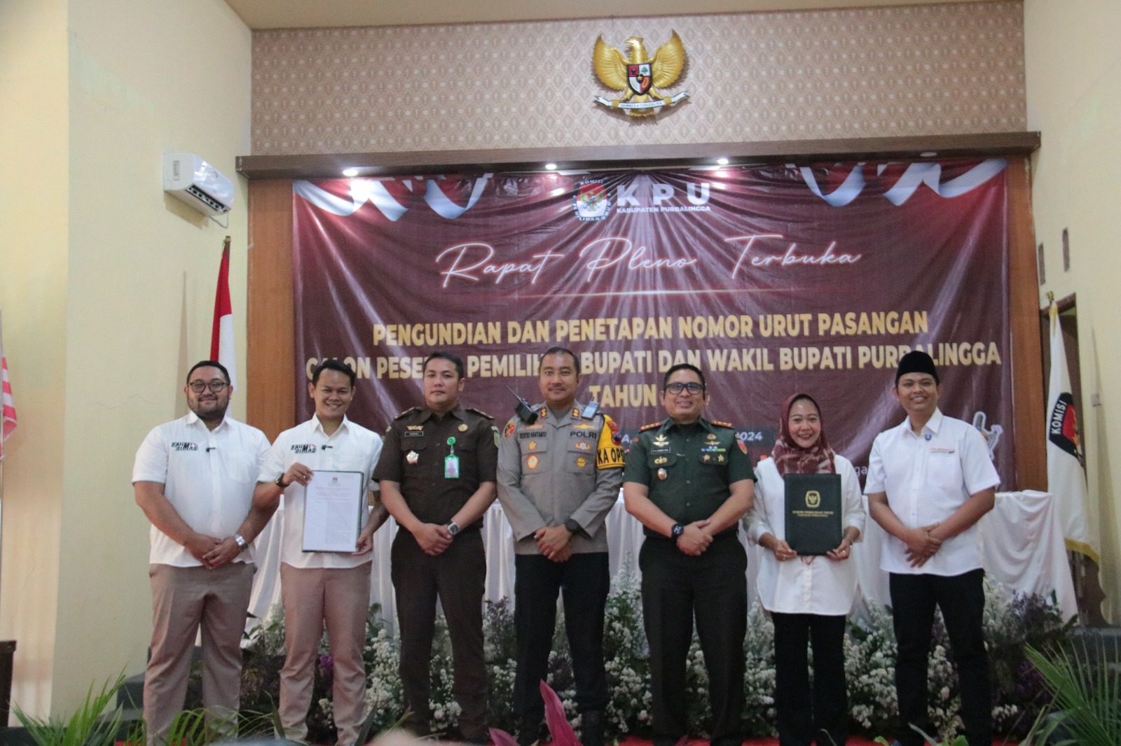 KPU Purbalingga Gelar Rapat Pleno Terbuka Pengundian dan Penetapan Nomor Urut Paslon Pemilihan ...