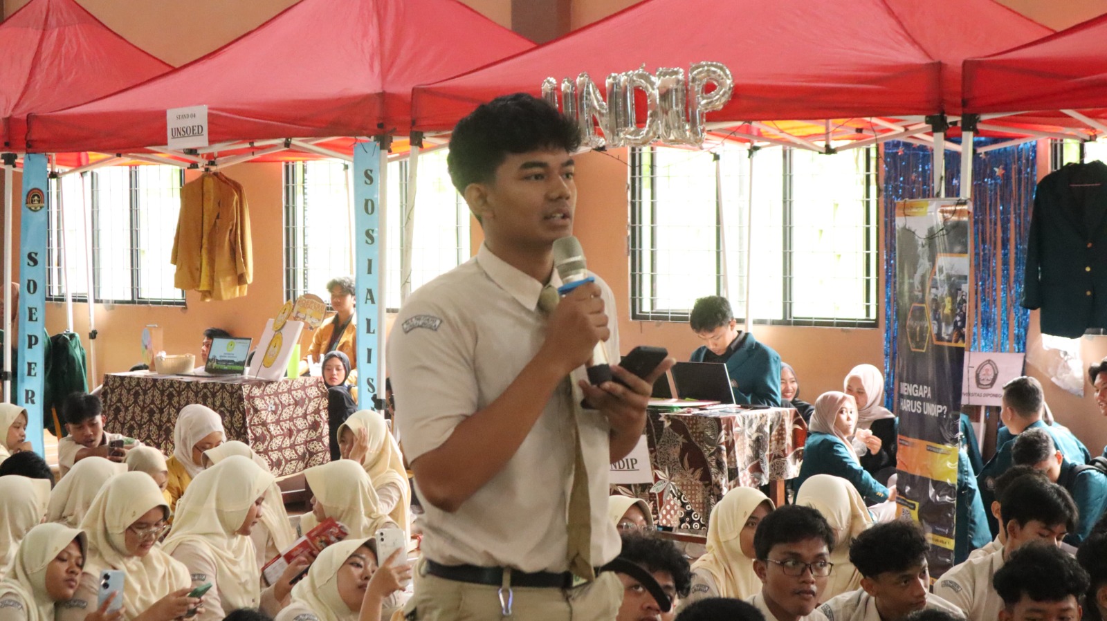 MAN Purbalingga Sukses Gelar Expo Campus & Career Day 2024-2025 ...
